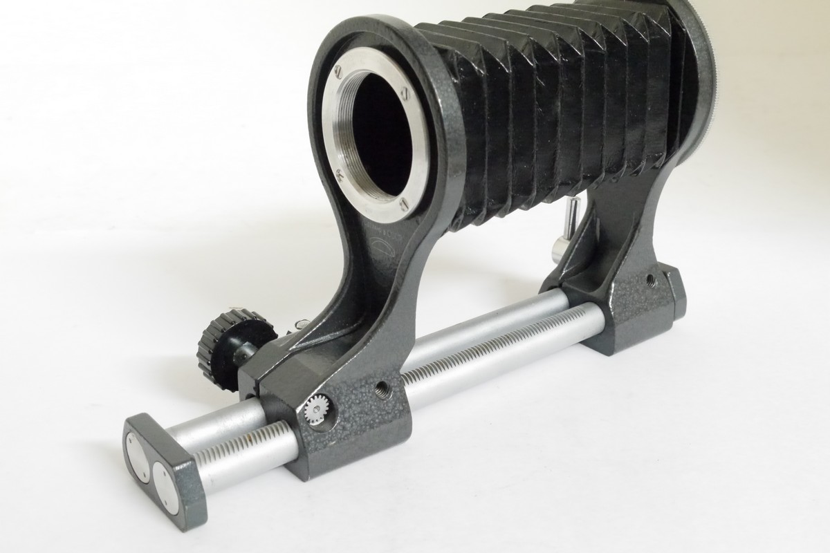 Russian/Soviet Grey manual bellows Unit, M42 screw mount – MW Classic ...