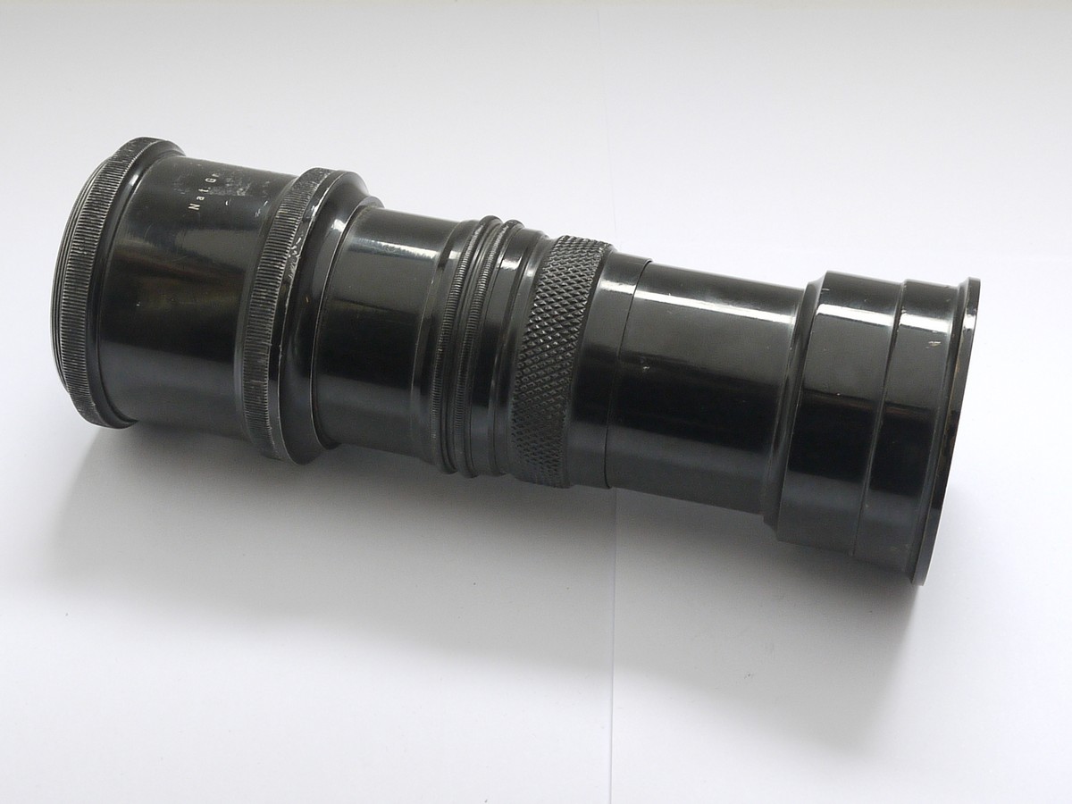 C.P. Goerz Berlin 75mm Tele-Negativ VIIB lens attachment. 205mm total ...